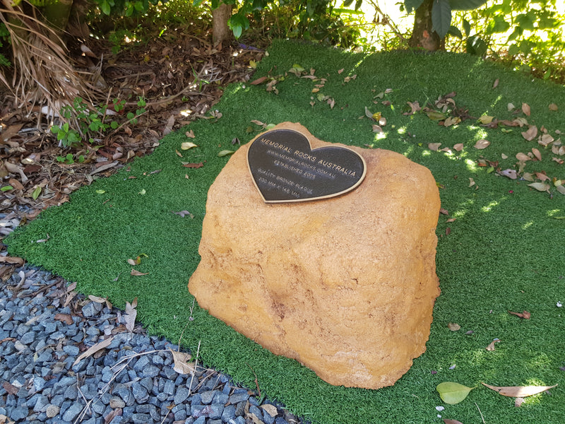Outdoor funerary product to hold cremated ashes – Memorial Rocks Australia