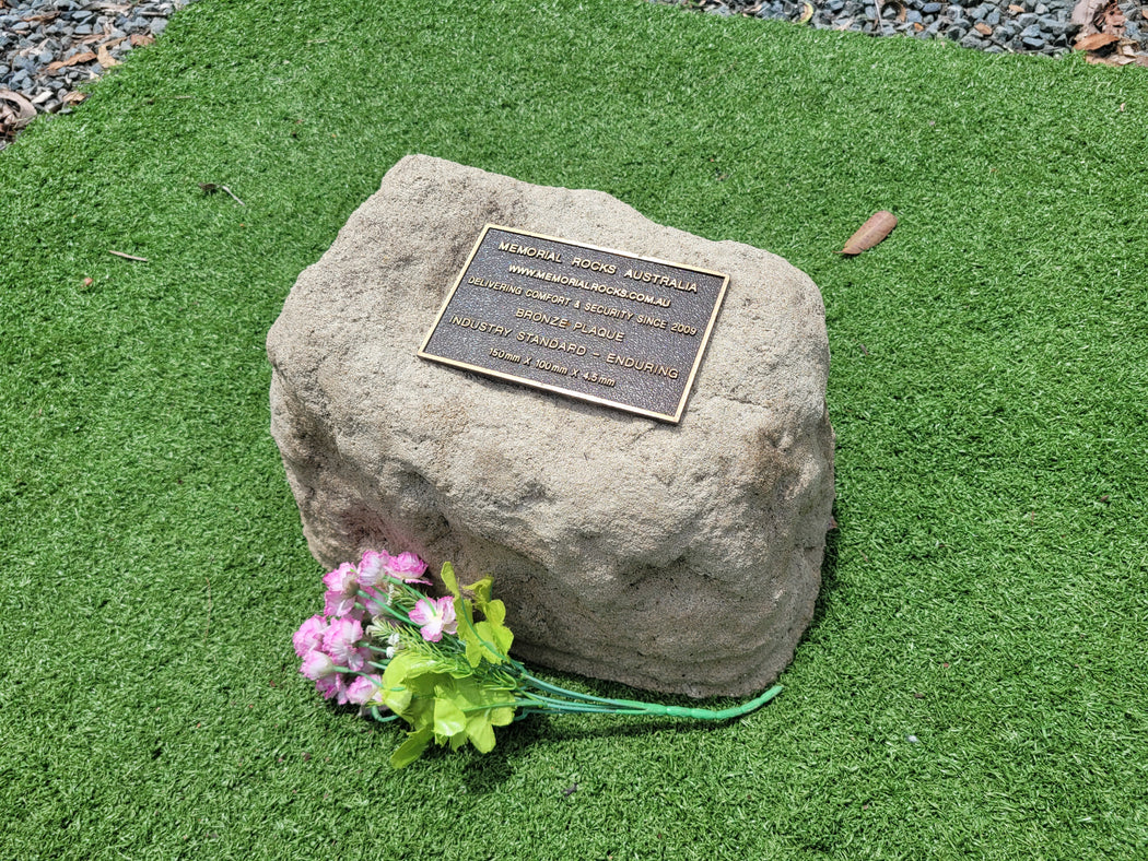 MEDIUM MEMORIAL ROCKS - SINGLE CAPACITY – Memorial Rocks Australia