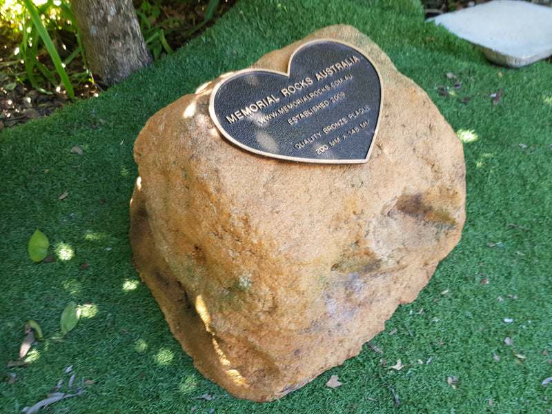 Australian made outdoor cremation urn. – Memorial Rocks Australia